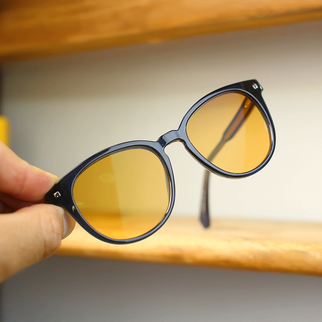 Lentes inteligentes Rodenstock ColorMatic® 3 SUN – Prisma Óptica